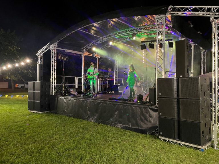 Mobile Stage Hire for Events Bedfordshire, Hertfordshire & Across The UK
